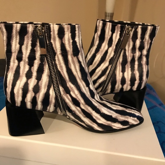 Sigerson Morrison | Shoes | Sigerson Morrison Boots Firm | Poshmark
